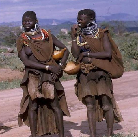 The Karamojong Culture - African wilderness tours